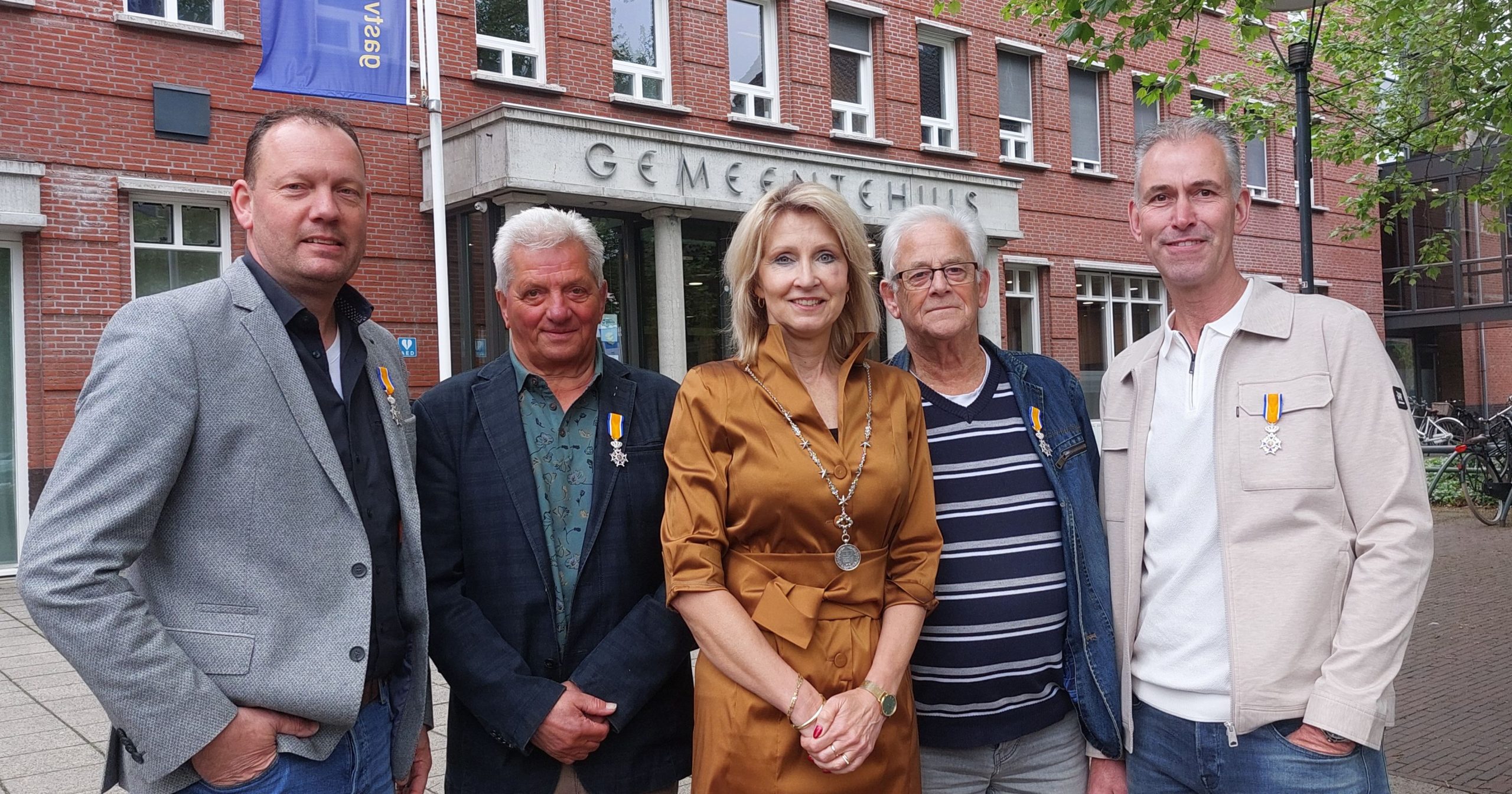 Vier gedecoreerden bij lintjesregen 2025